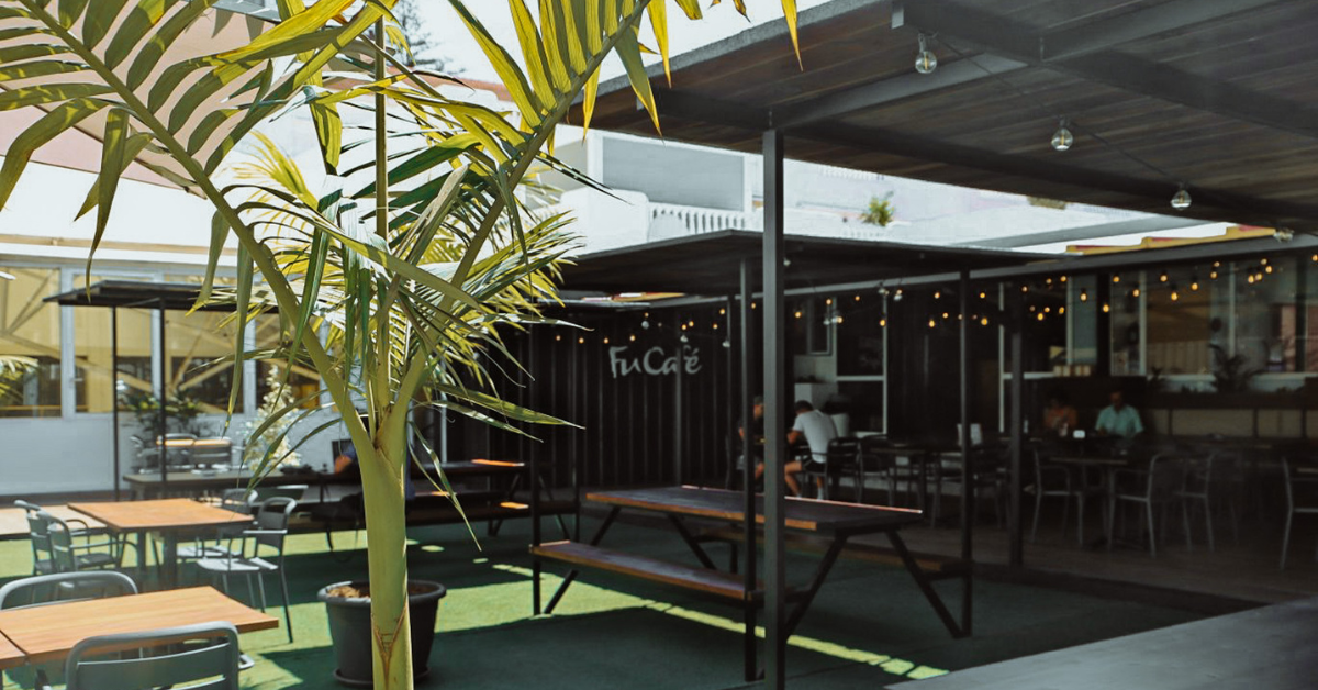 Reserva en FU Café | Biergarten y Espacios para Grupos